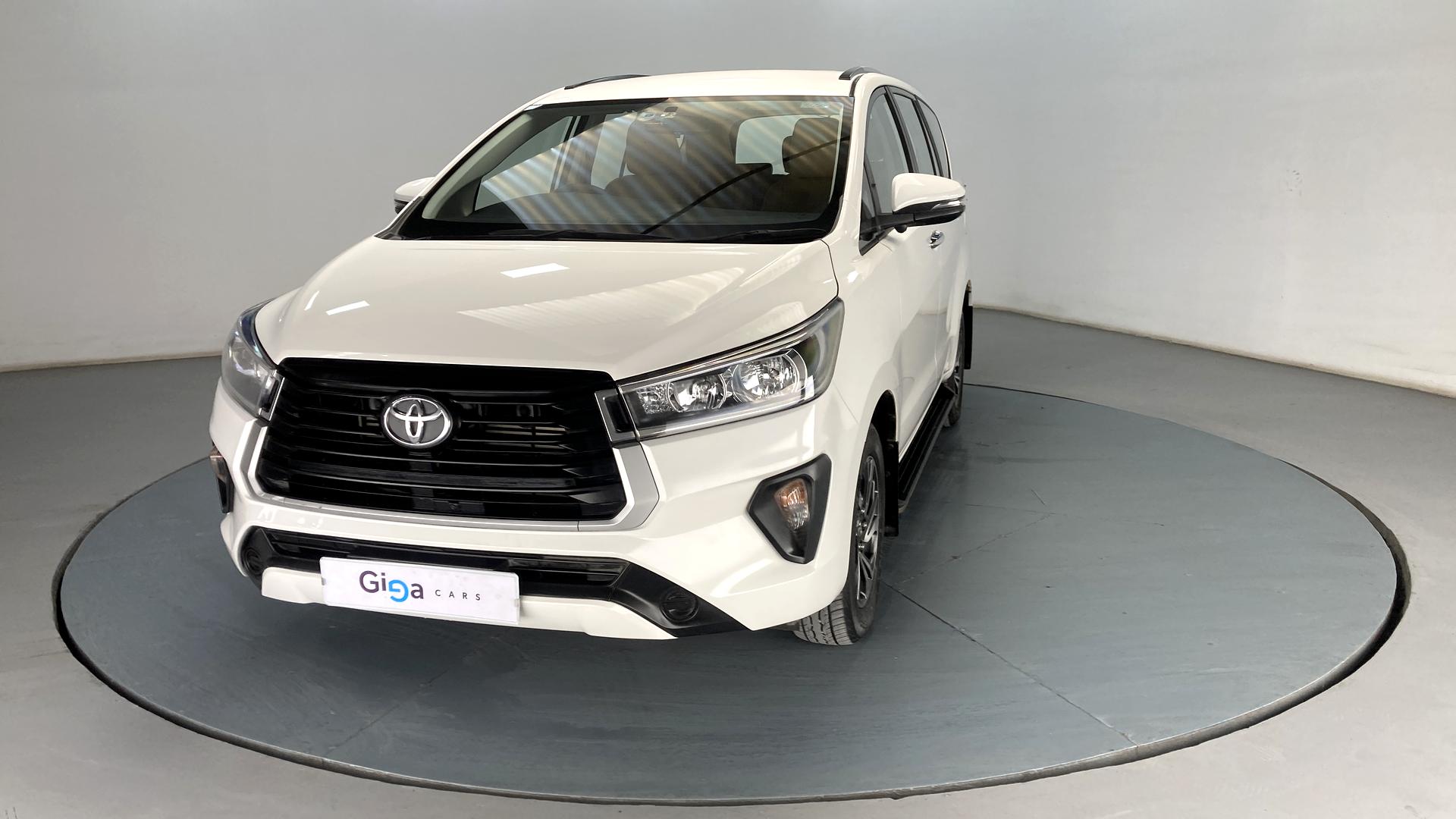 Innova Crysta 2021 Foot Step Huge Savings | www.oceanproperty.co.th